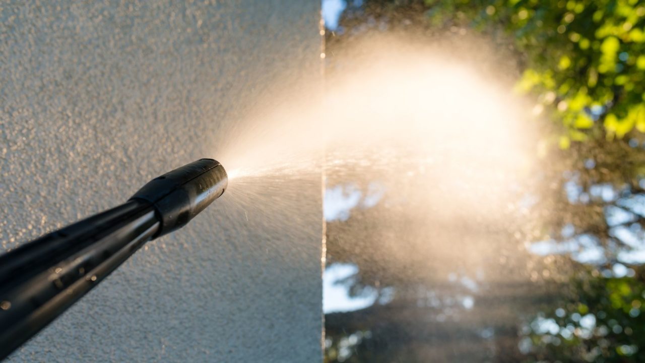 Professional Power Washing Services in Delta